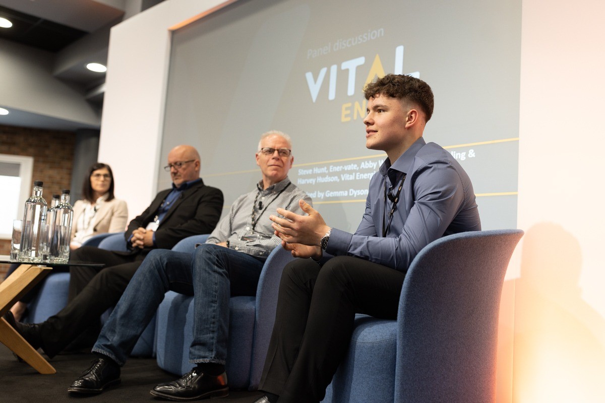 Vital Apprenticeship Duo Distinguish Themselves at BESA & CIBSE Awards